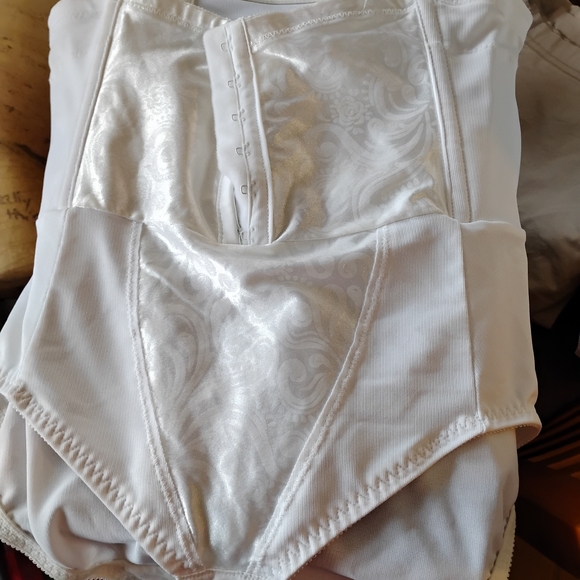 Cupid | Intimates & Sleepwear | Cupid White Womens Shorts With Elegant ...